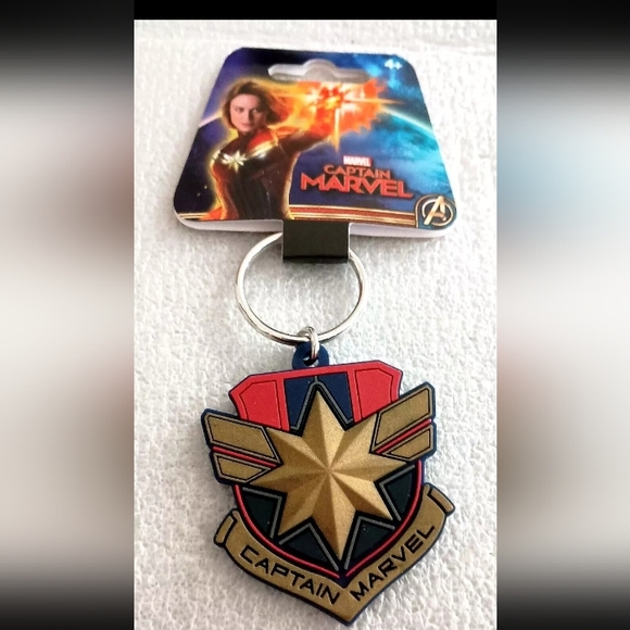 Marvel | Accessories | Captain Marvel Star Shield Logo Key Chain New ...